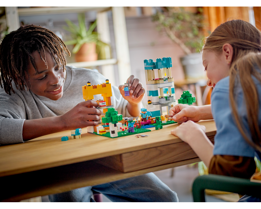 LEGO Set 21249-1 The Crafting Box 4.0 (2023 Minecraft) | Rebrickable ...