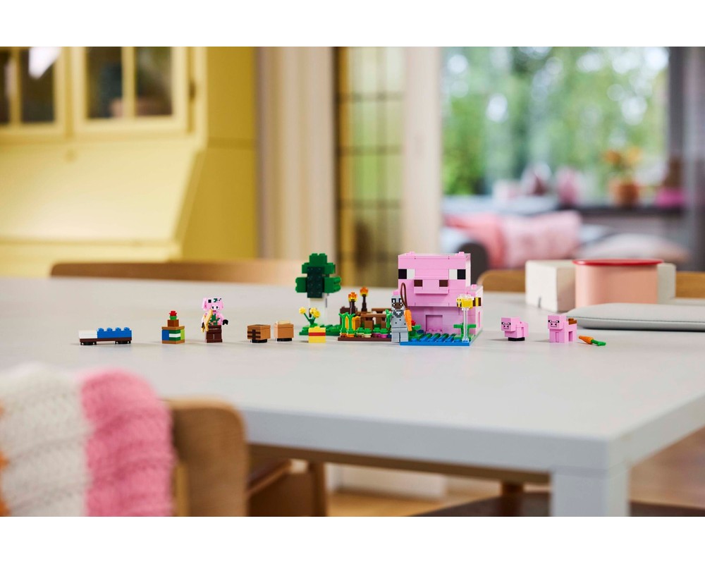 LEGO Set 21268-1 The Baby Pig House (2025 Minecraft) | Rebrickable ...