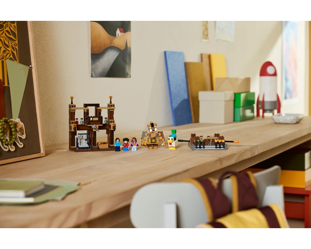 LEGO Set 21272-1 Woodland Mansion Fighting Ring (2025 Minecraft ...