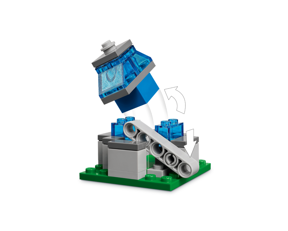 LEGO Set 21273-1 The Ghast Balloon Village Attack (2025 Minecraft ...