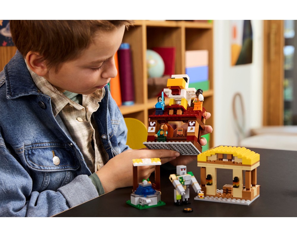 LEGO Set 21273-1 The Ghast Balloon Village Attack (2025 Minecraft ...