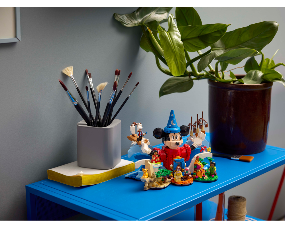 LEGO Set 21352-1 Magic of Disney (2024 LEGO Ideas and CUUSOO ...