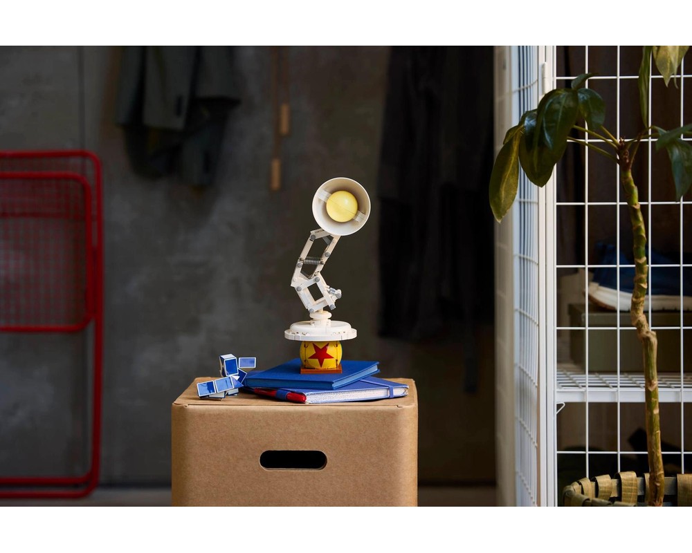 LEGO Set 21357-1 Disney Pixar Luxo Jr. (2025 LEGO Ideas and CUUSOO ...