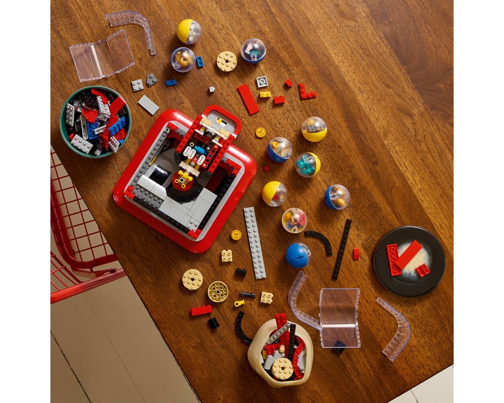 LEGO Set 21358-1 Minifigure Vending Machine (2025 LEGO Ideas and CUUSOO ...