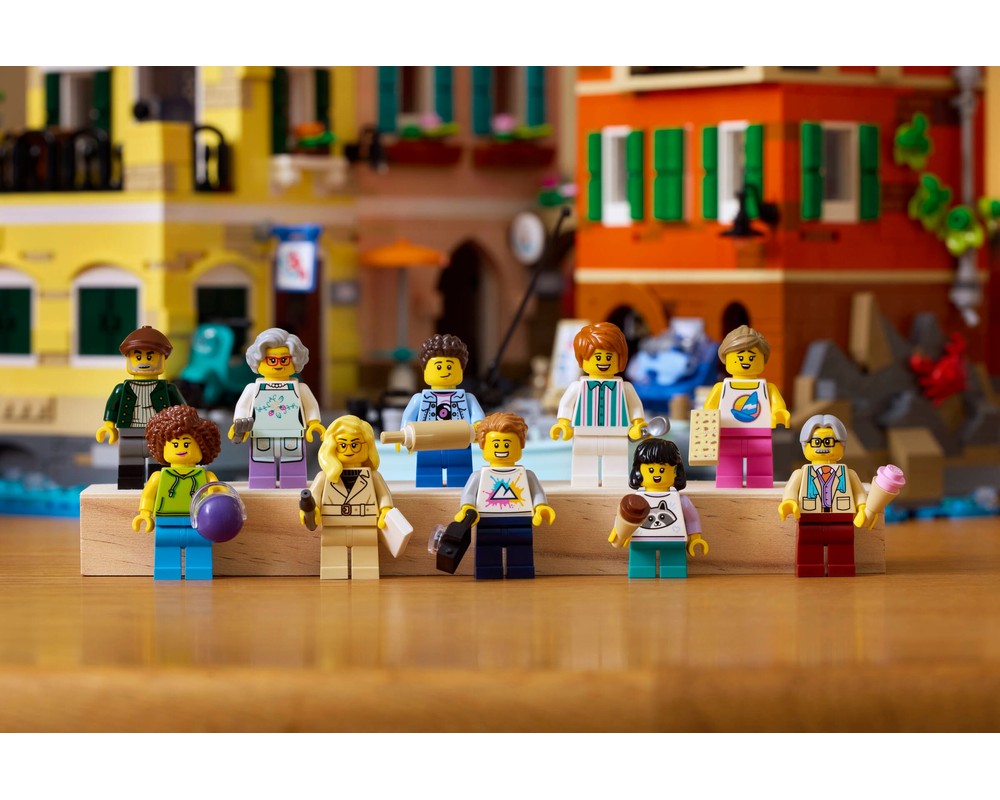 LEGO Set 21359-1 Italian Riviera (2025 LEGO Ideas and CUUSOO ...