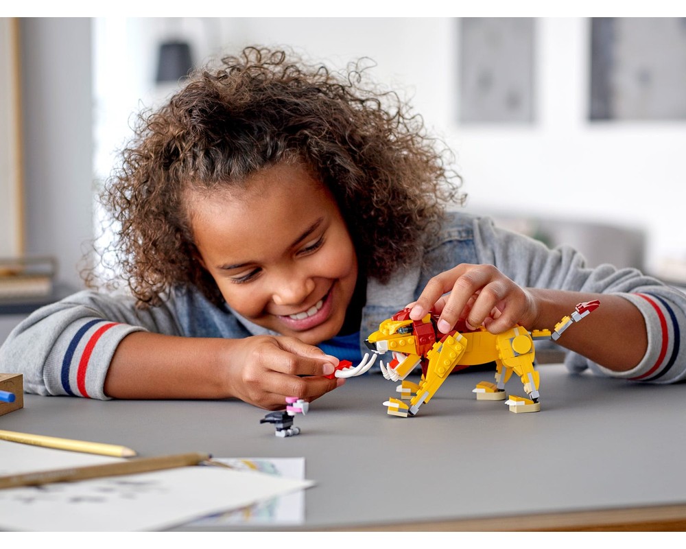 LEGO Set 31112-1 Wild Lion (2021 Creator > Creator 3-in-1 ...