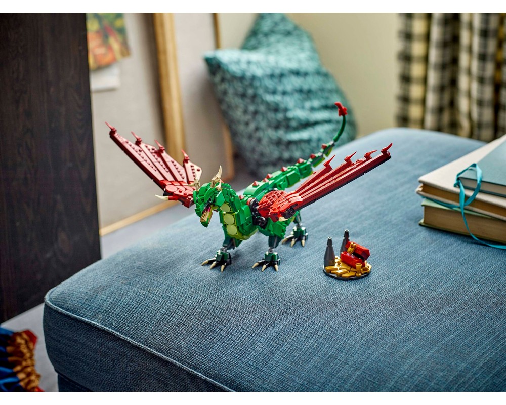 LEGO Set 31161-1 Medieval Dragon (2025 Creator > Creator 3-in-1 ...
