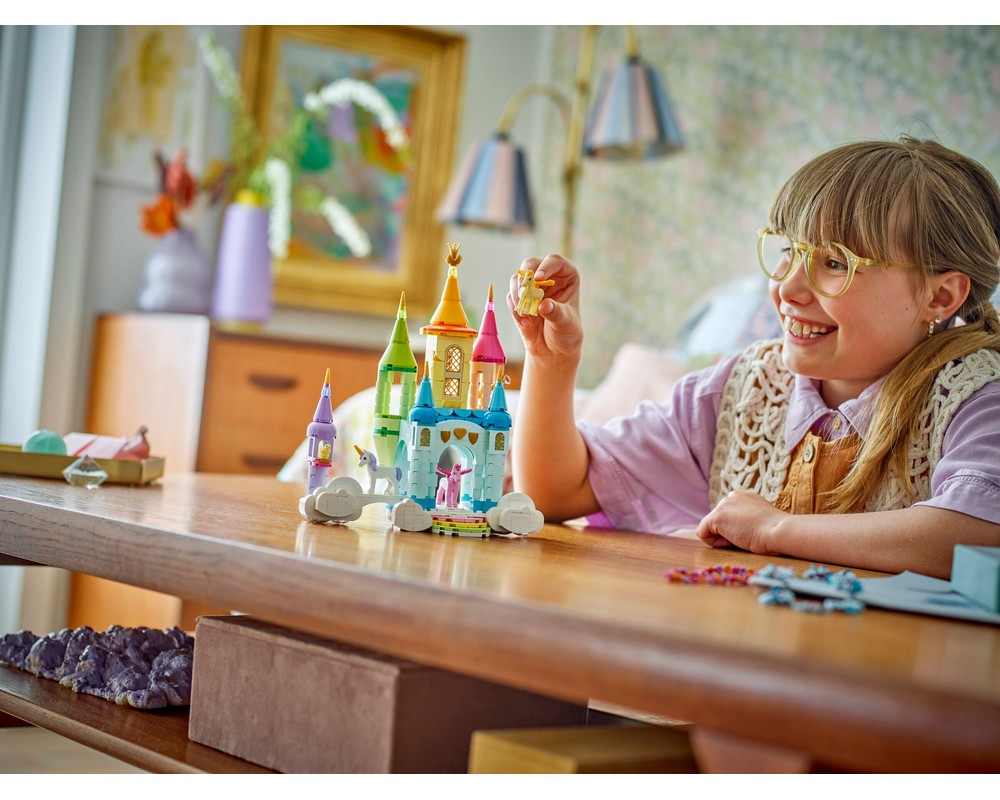 LEGO Set 31175-1 Unicorn Castle (2025 Creator > Creator 3-in-1 ...