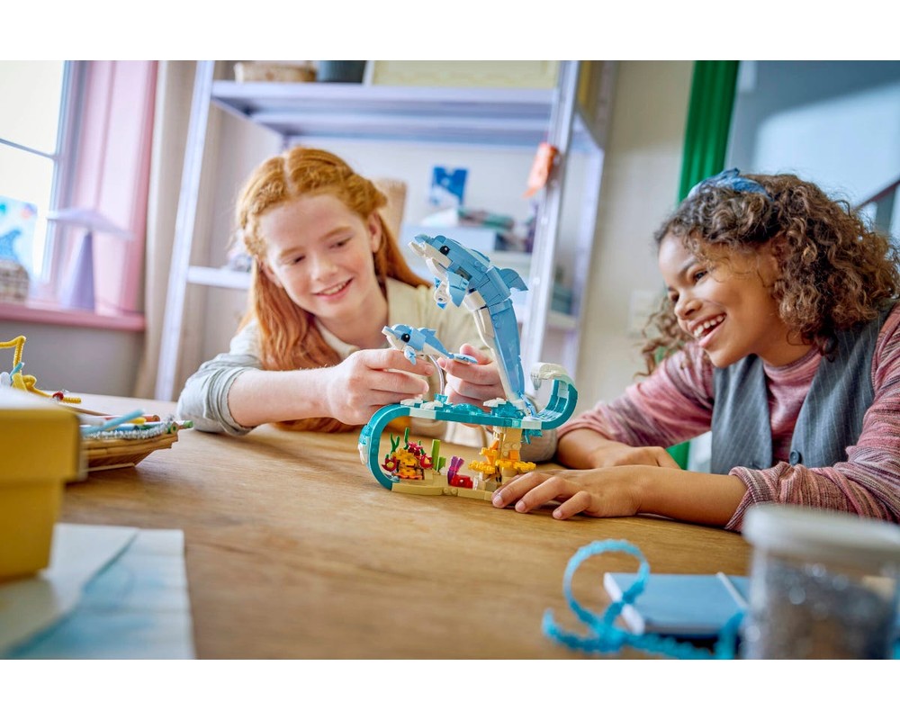 LEGO Set 31385-1 Sea Animals: Beautiful Dolphins (2026 Creator > Creator 3-in-1) | Rebrickable ...