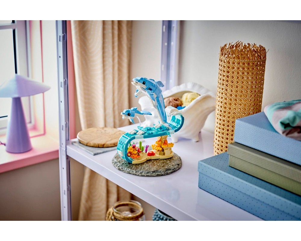 LEGO Set 31385-1 Sea Animals: Beautiful Dolphins (2026 Creator ...