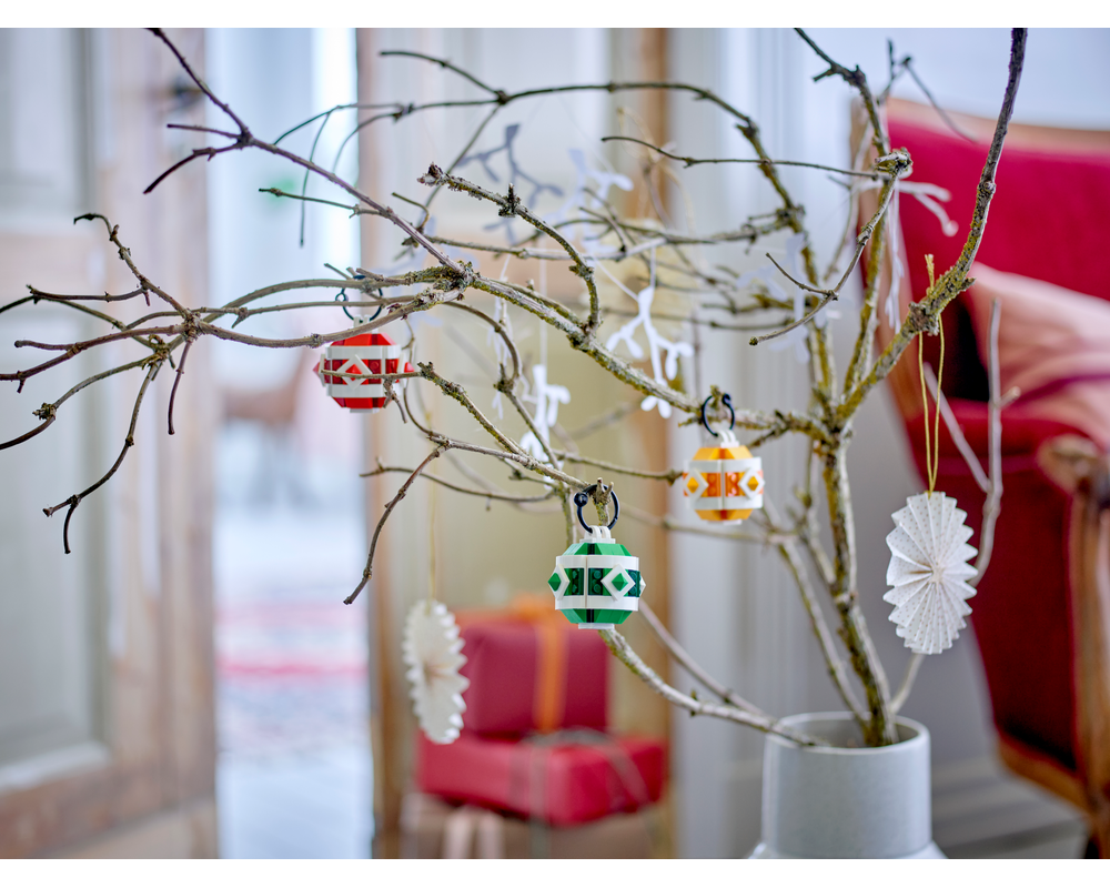 LEGO Set 40604-1 Christmas Decor Set (2023 Seasonal > Christmas ...