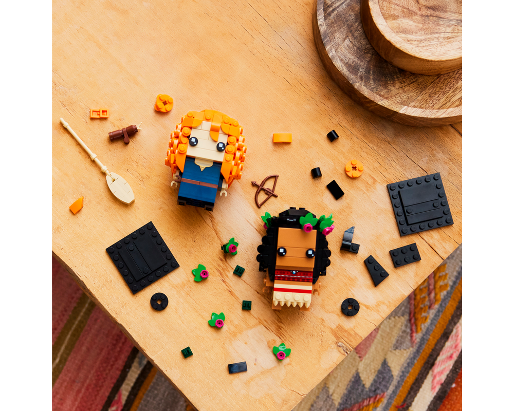 LEGO Set 40621-1 Moana & Merida (2023 Brickheadz) | Rebrickable - Build ...