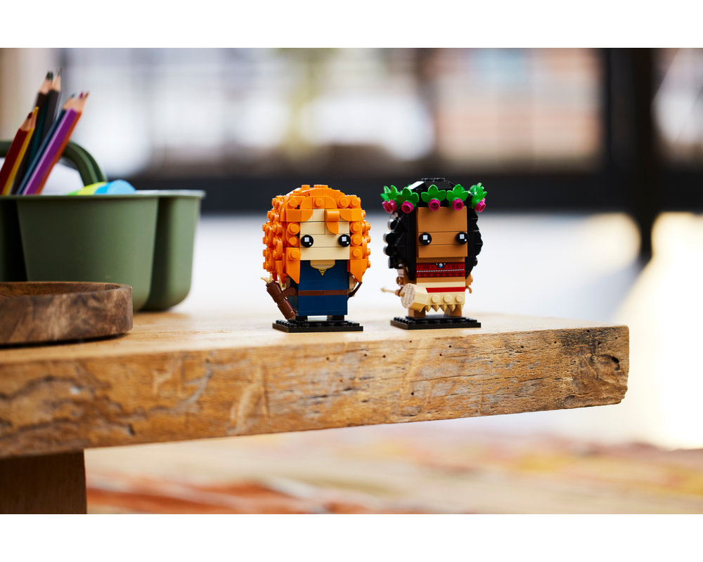 LEGO Set 40621-1 Moana & Merida (2023 Brickheadz) | Rebrickable - Build ...