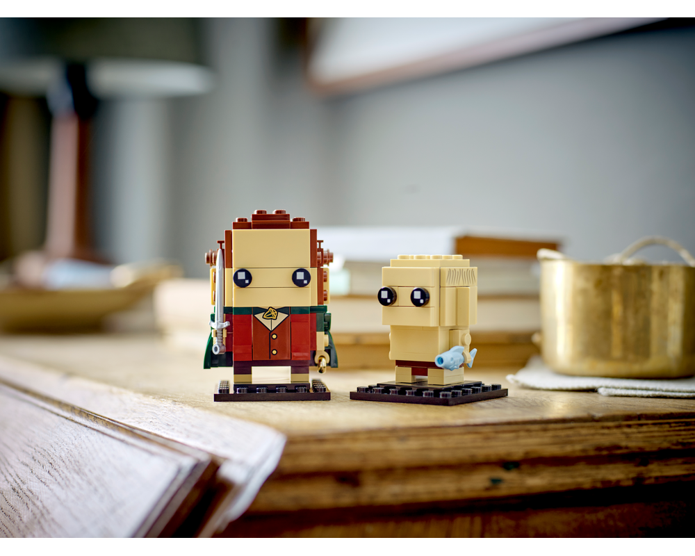 LEGO Set 40630-1 Frodo & Gollum (2023 Brickheadz) | Rebrickable - Build ...