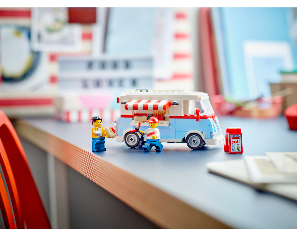 LEGO Set 40681-1 Retro Food Truck (2024 Icons) | Rebrickable - Build ...