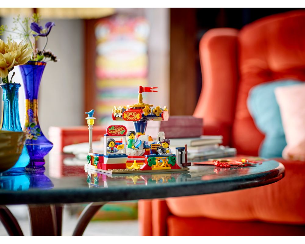 LEGO Set 40714-1 Carousel Ride (2024 Other) | Rebrickable - Build with LEGO