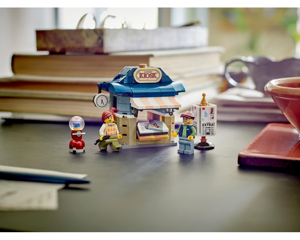 LEGO Set 40757-1 Corner Kiosk (2025 Icons) | Rebrickable - Build with LEGO