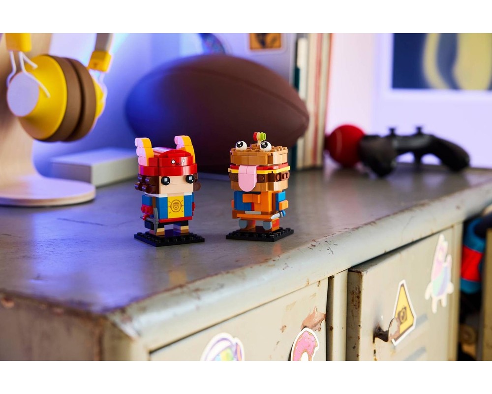 LEGO Set 40910-1 Beef Boss & Skye Figures (2026 Brickheadz ...