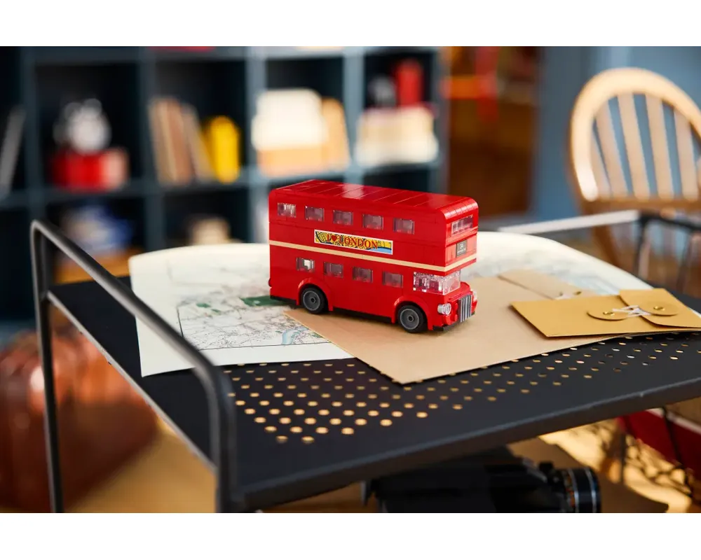 LEGO Set 40953-1 London Bus (2026 Creator) | Rebrickable - Build with LEGO