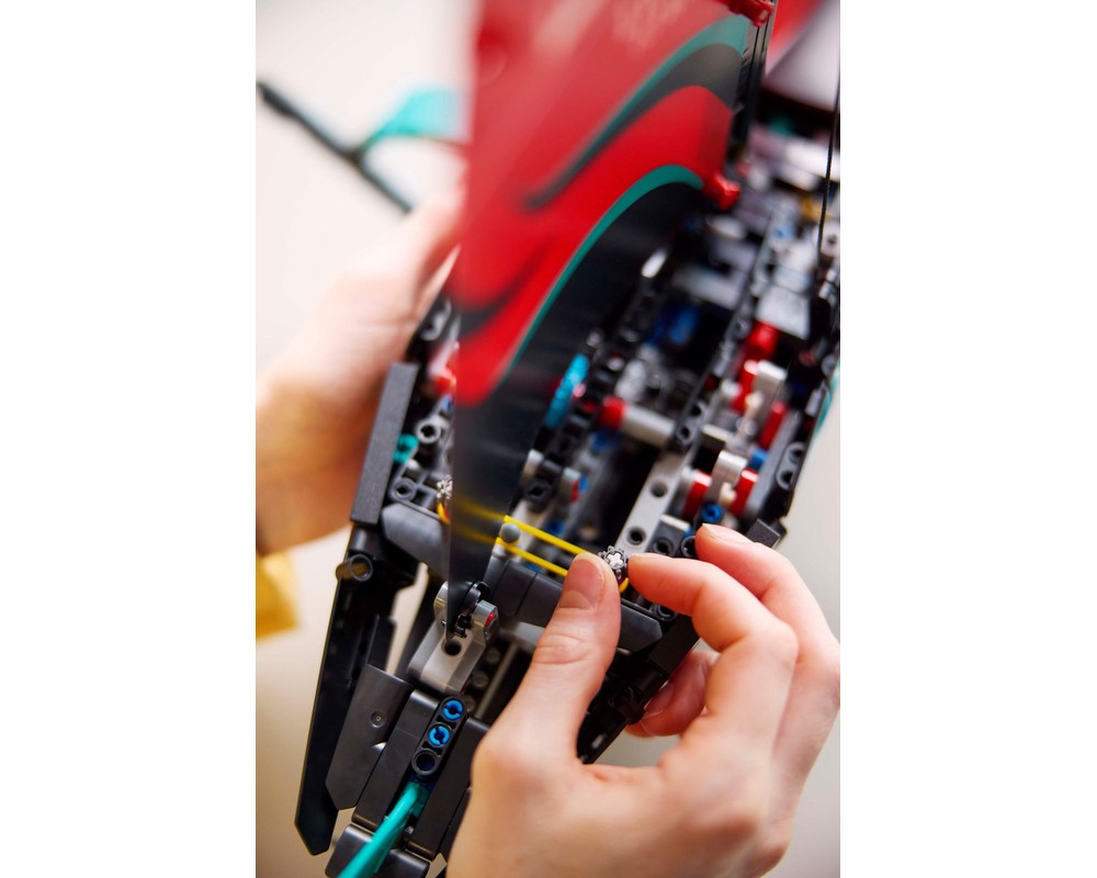 LEGO Set 42174-1 Emirates Team New Zealand AC75 Yacht (2024 Technic ...