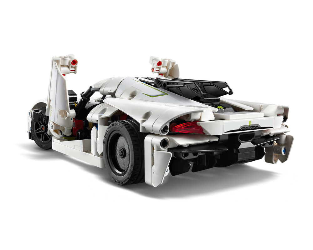 LEGO Set 42184-1 Koenigsegg Jesko Absolut White Hypercar (2024 Technic ...