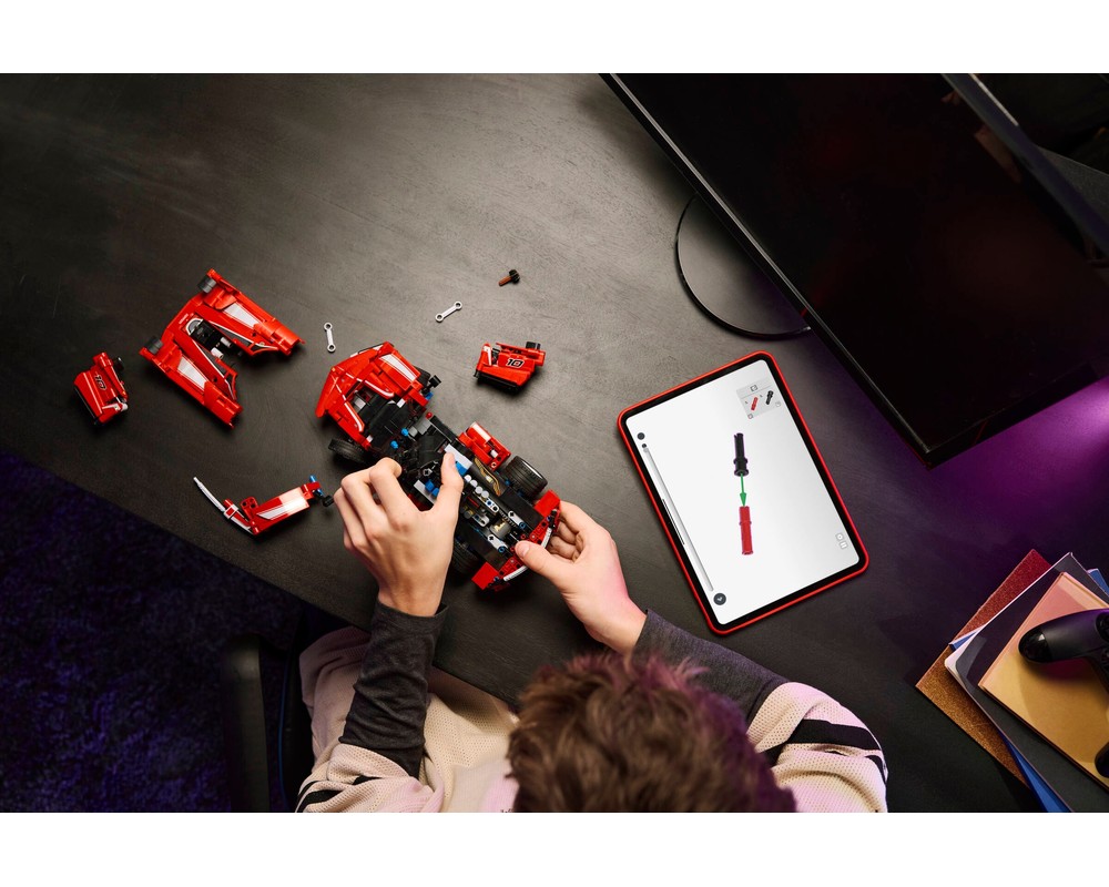 LEGO Set 42212-1 Ferrari FXX K (2025 Technic) | Rebrickable - Build ...