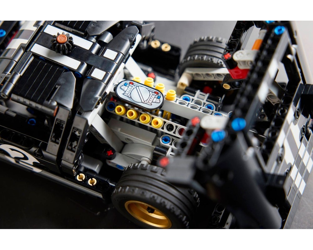 LEGO Set 42223-1 1966 Ford GT40 MKII Race Car (2026 Technic ...