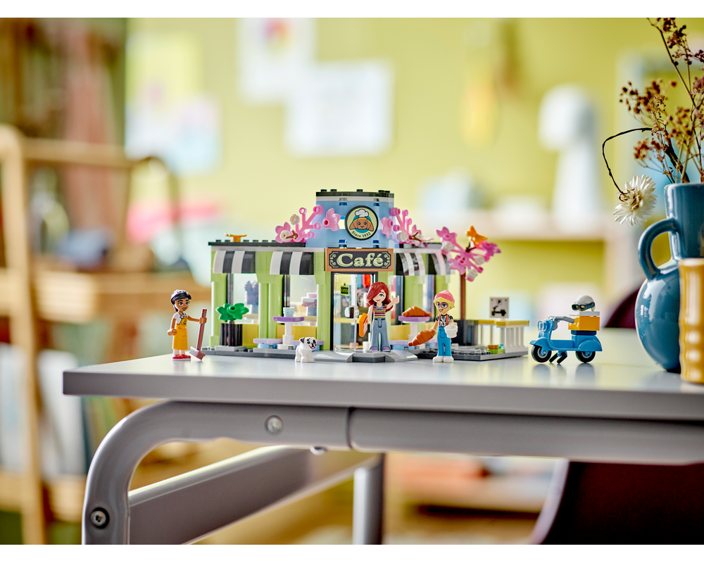 LEGO Set 42618-1 Heartlake City Café (2024 Friends) | Rebrickable ...