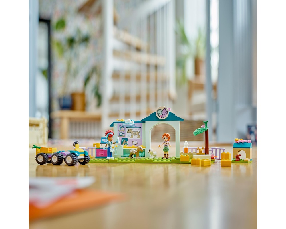 LEGO Set 42632-1 Farm Animal Vet Clinic (2024 Friends) | Rebrickable ...