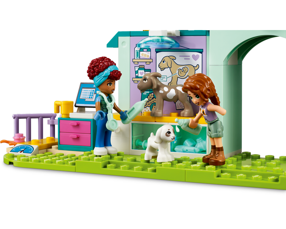 LEGO Set 42632-1 Farm Animal Vet Clinic (2024 Friends) | Rebrickable ...