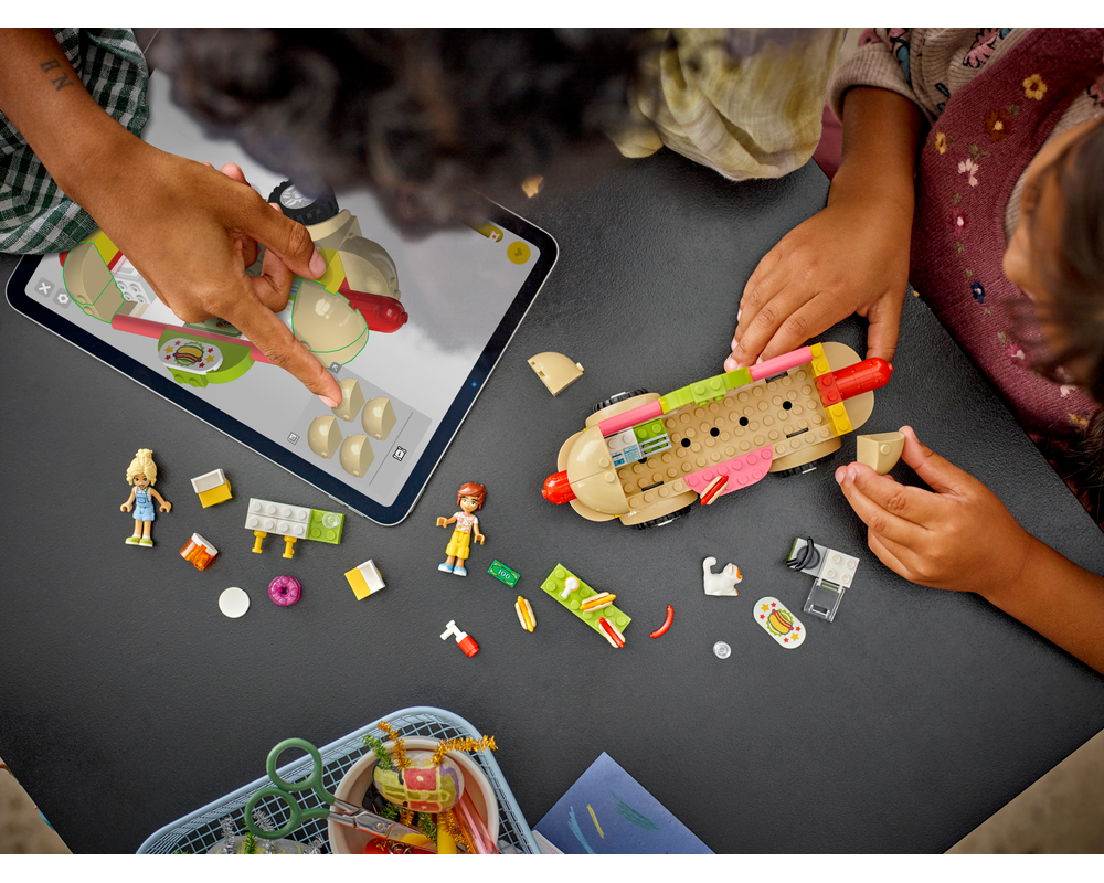 LEGO Set 42633-1 Hot Dog Food Truck (2024 Friends) | Rebrickable ...