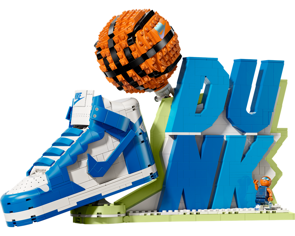 LEGO Set 43008-1 Nike Dunk (2025 Nike) | Rebrickable - Build with LEGO