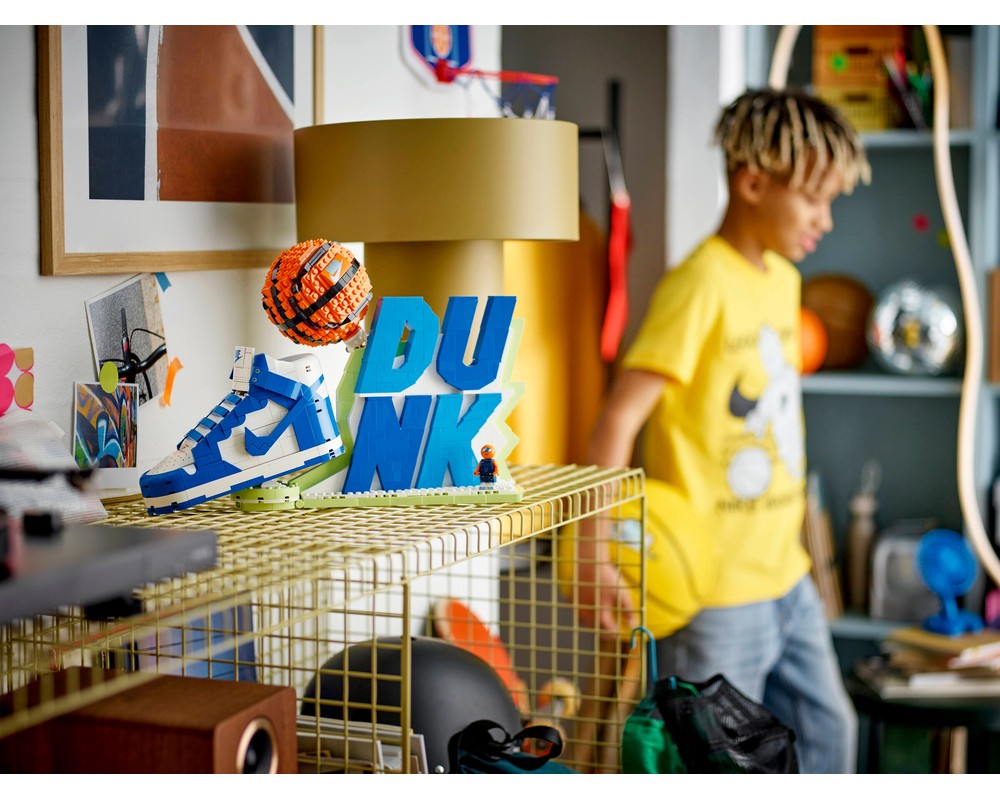 LEGO Set 43008-1 Nike Dunk (2025 Nike) | Rebrickable - Build with LEGO