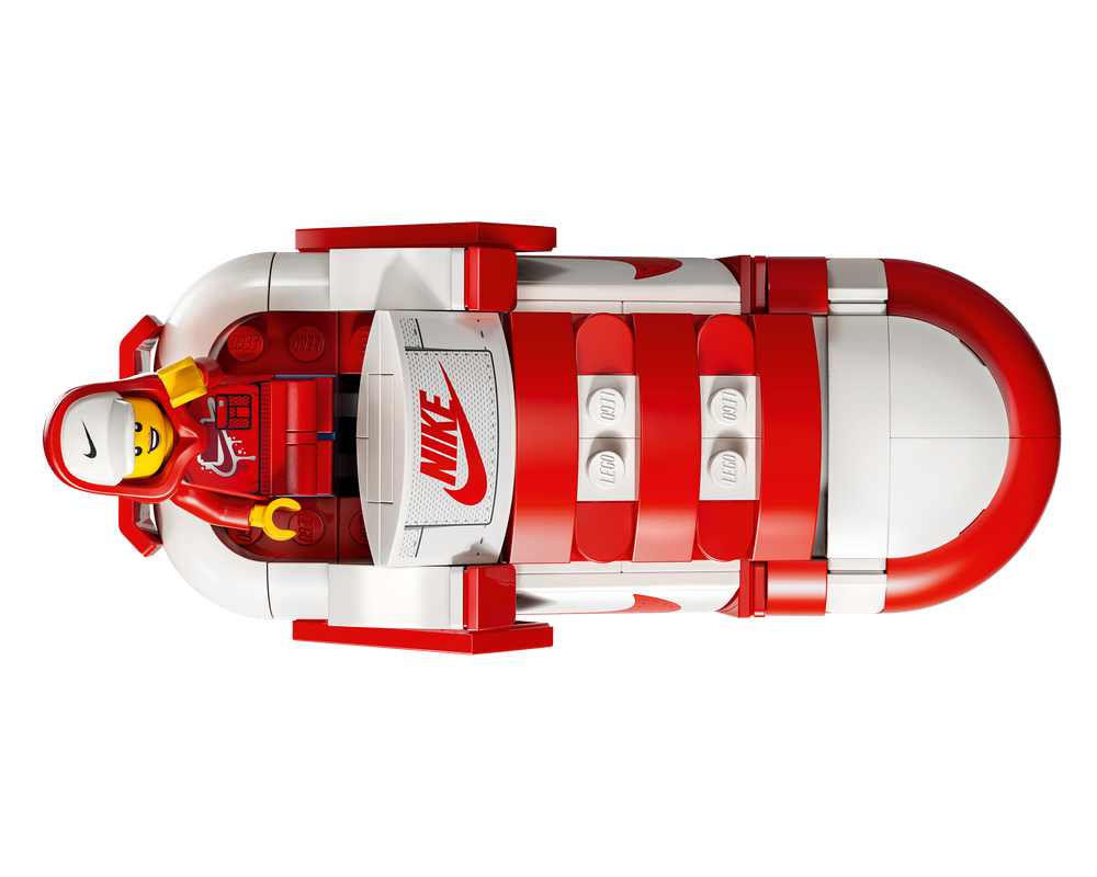 LEGO Set 43021-1 Nike Dunk Trickshot (2025 Nike) | Rebrickable - Build ...