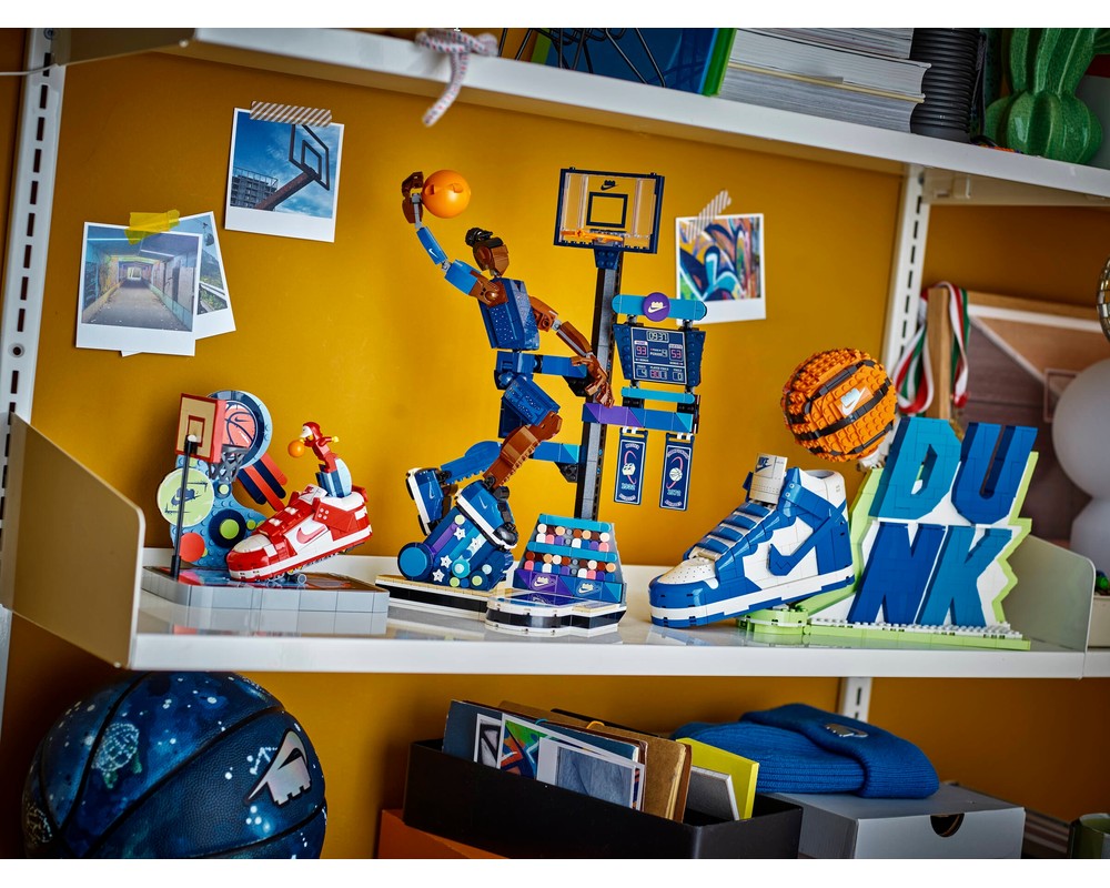 LEGO Set 43021-1 Nike Dunk Trickshot (2025 Nike) | Rebrickable - Build ...