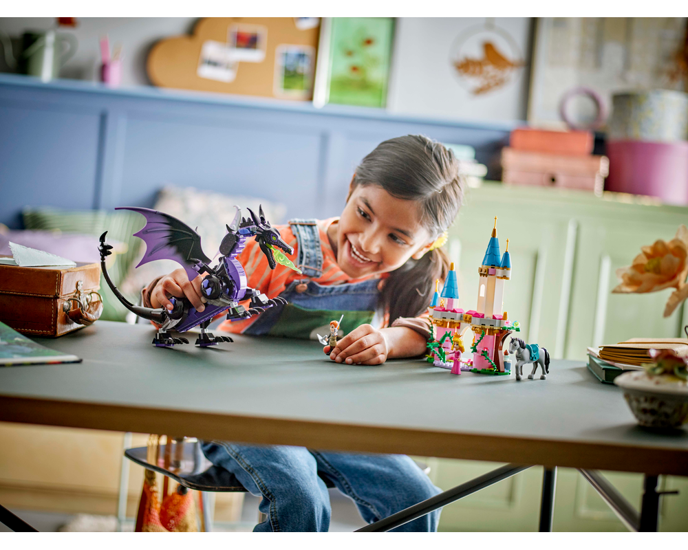 LEGO Set 43240-1 Maleficent’s Dragon Form (2024 Disney > Disney ...