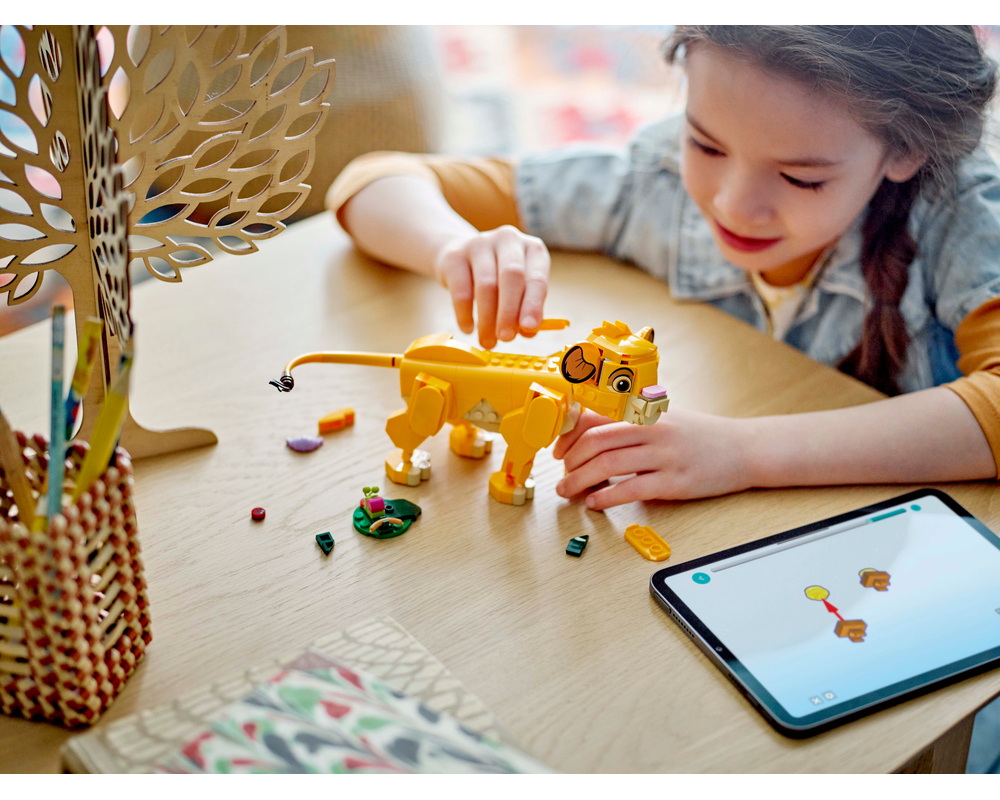 LEGO Set 43243-1 Simba the Lion King Cub (2024 Disney) | Rebrickable ...