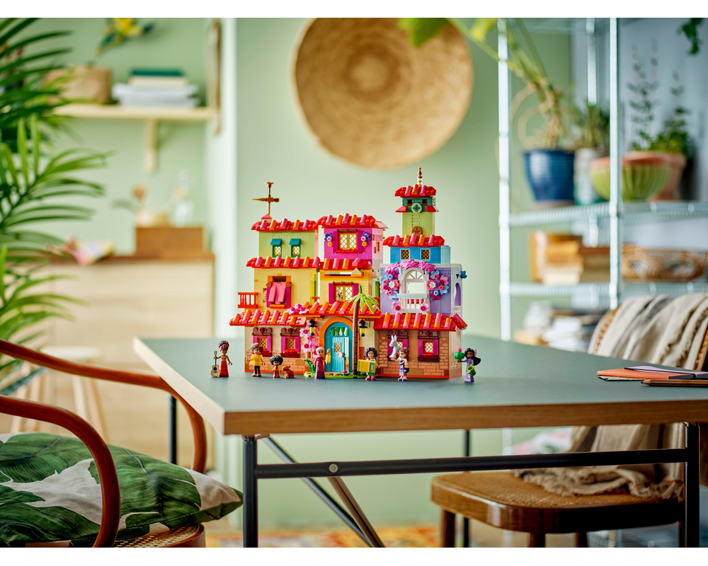 LEGO Set 43245-1 The Magical Madrigal House (2024 Disney) | Rebrickable ...