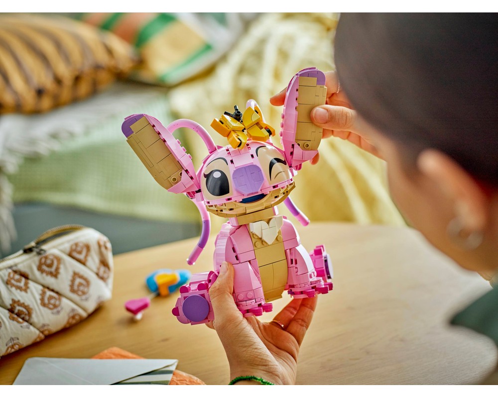 LEGO Set 43257-1 Angel (2025 Disney) | Rebrickable - Build with LEGO