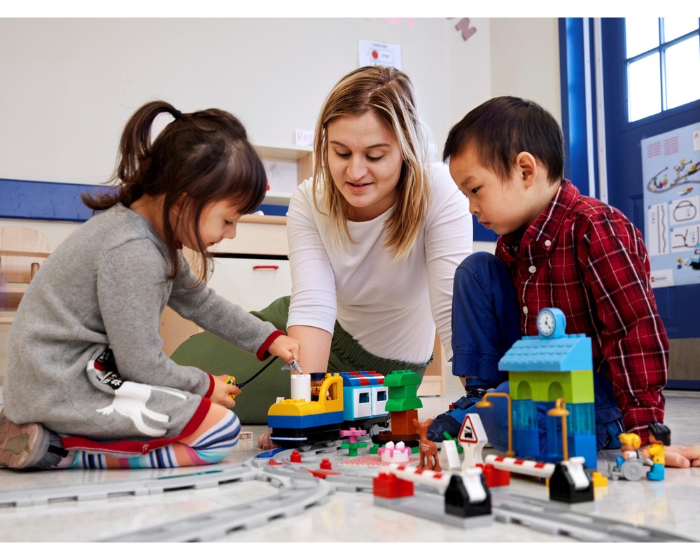 LEGO Set 45025-1 Coding Express (2018 Educational and Dacta > Duplo and ...