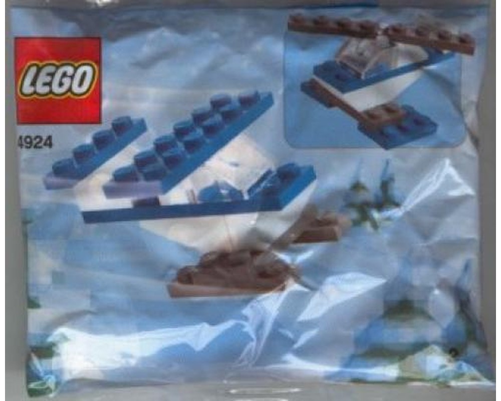 LEGO Set 4924-1-s2 2004 - Day 2: Plane (2004 Seasonal > Advent ...