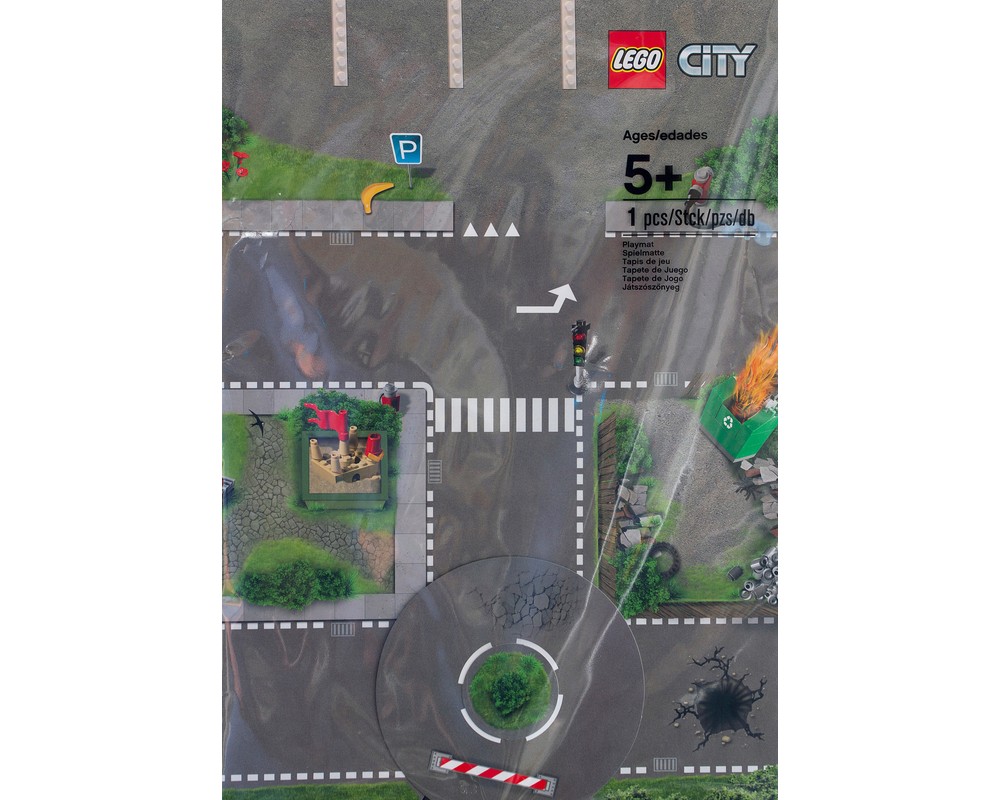 LEGO Set 5004403-1 City Playmat (2016 Gear) | Rebrickable - Build with LEGO