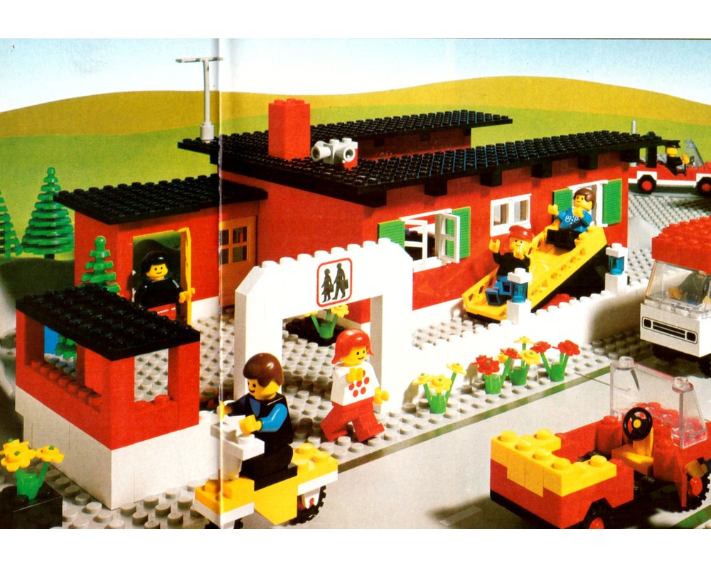 LEGO Set 6000-1-c100 School (1980 Books > Ideas Books) | Rebrickable ...