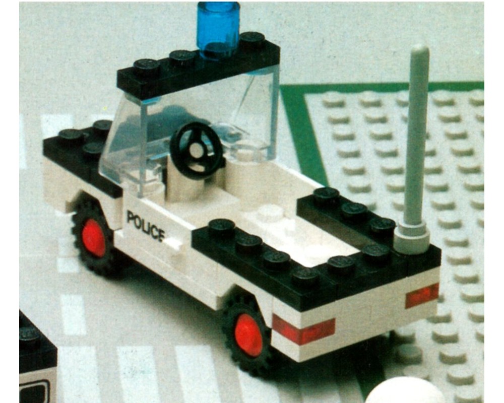 LEGO Set 6000-1-c28 Police patrol car (1980 Books > Ideas Books) | Rebrickable - Build with LEGO