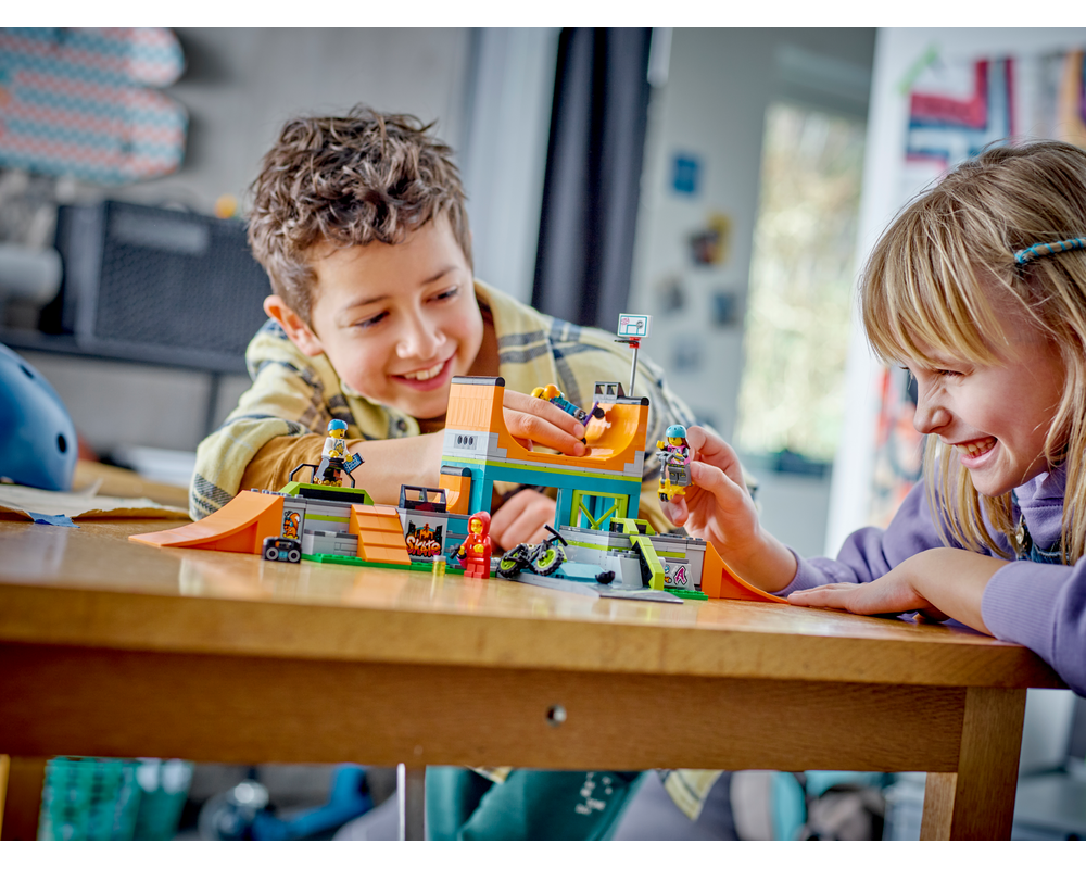 LEGO Set 60364-1 Street Skate Park (2023 City) | Rebrickable - Build ...