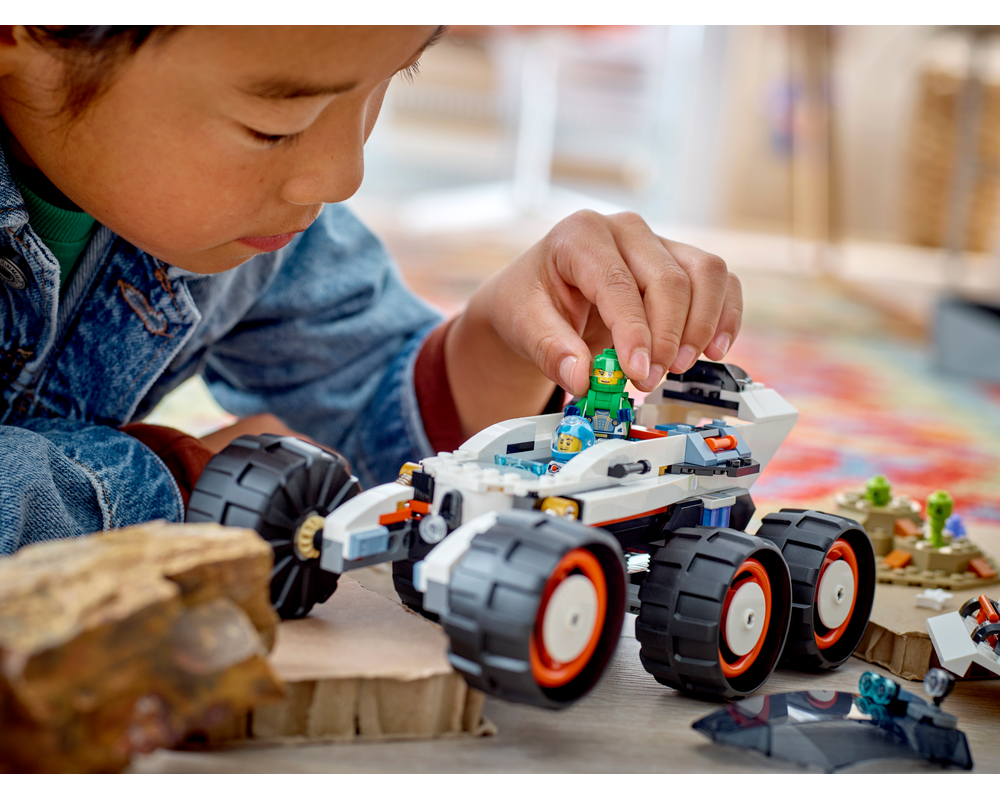 LEGO Set 60431-1 Space Explorer Rover and Alien Life (2024 City ...