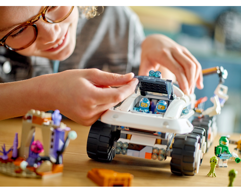 LEGO Set 60432-1 Command Rover and Crane Loader (2024 City ...