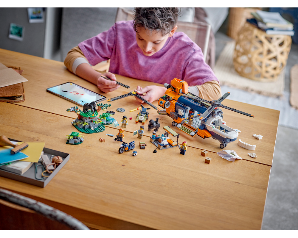 LEGO Set 60437-1 Jungle Explorer Helicopter (2024 City) | Rebrickable ...