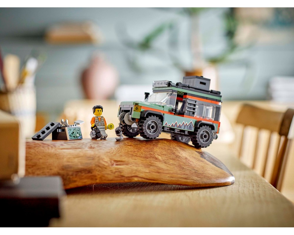 LEGO Set 60447-1 Off-Road 4x4 Mountain Truck (2025 City) | Rebrickable ...