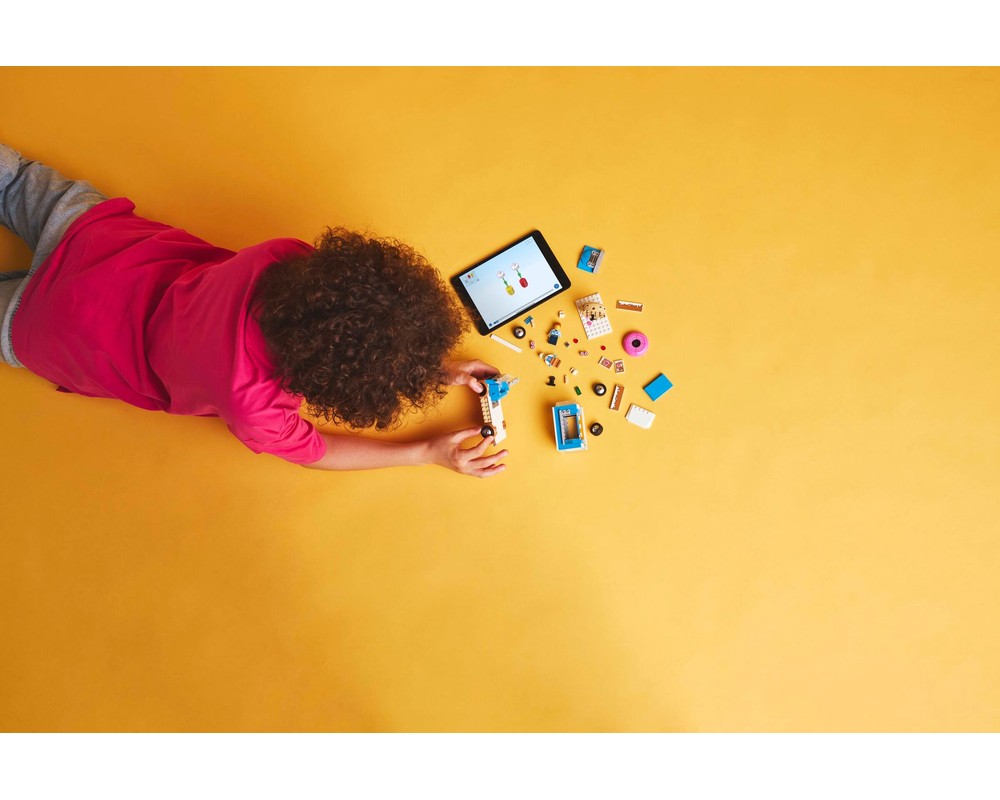 LEGO Set 60452-1 Donut Truck (2025 City) | Rebrickable - Build with LEGO